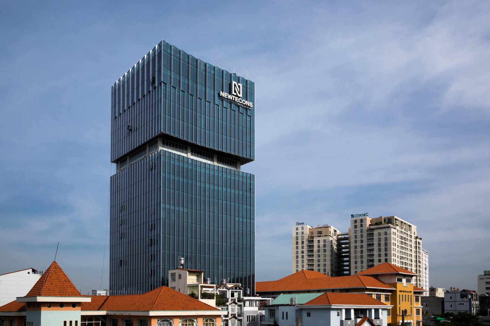 Newtecons Tower | BM Windows