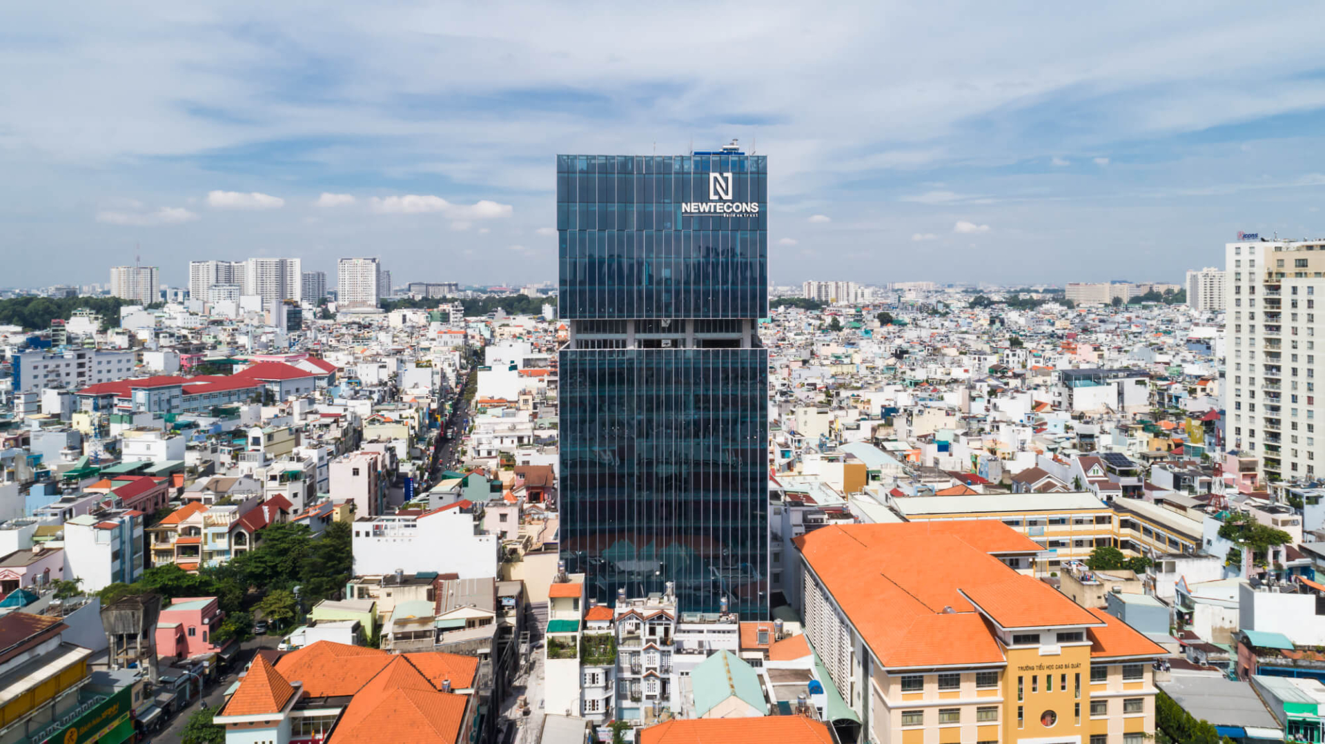 Newtecons Tower | BM Windows