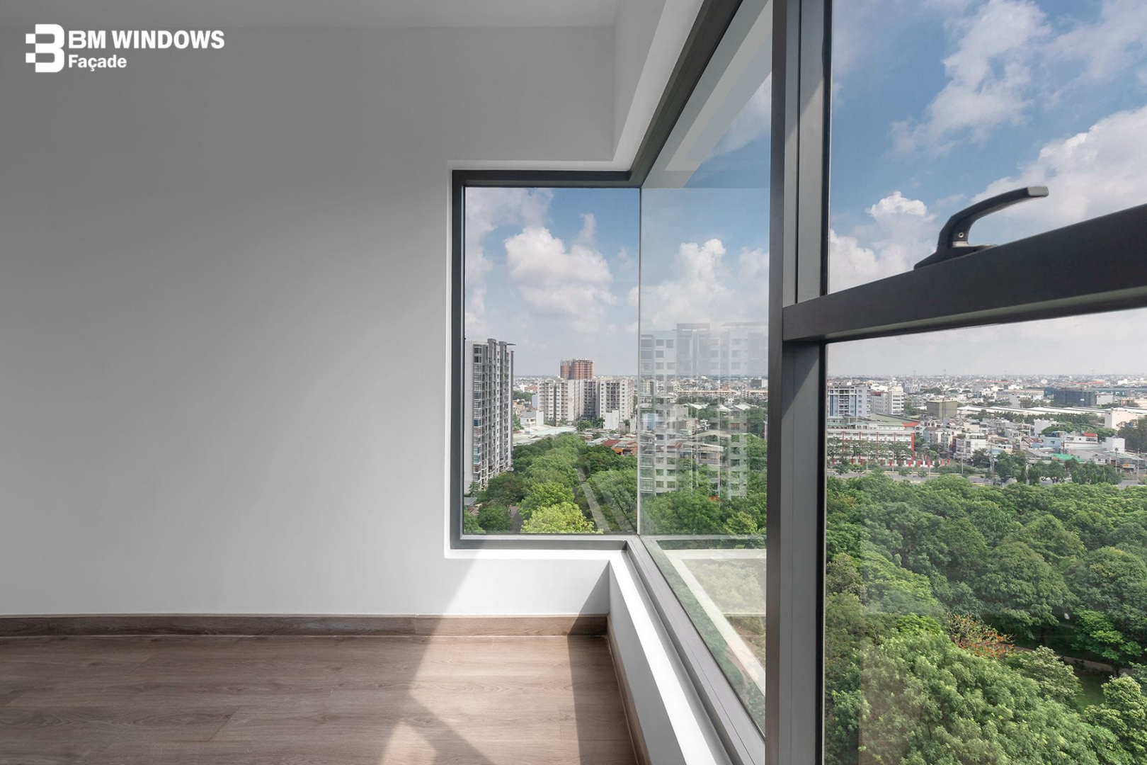 The natural pictures are unfolded through window frames | BM Windows