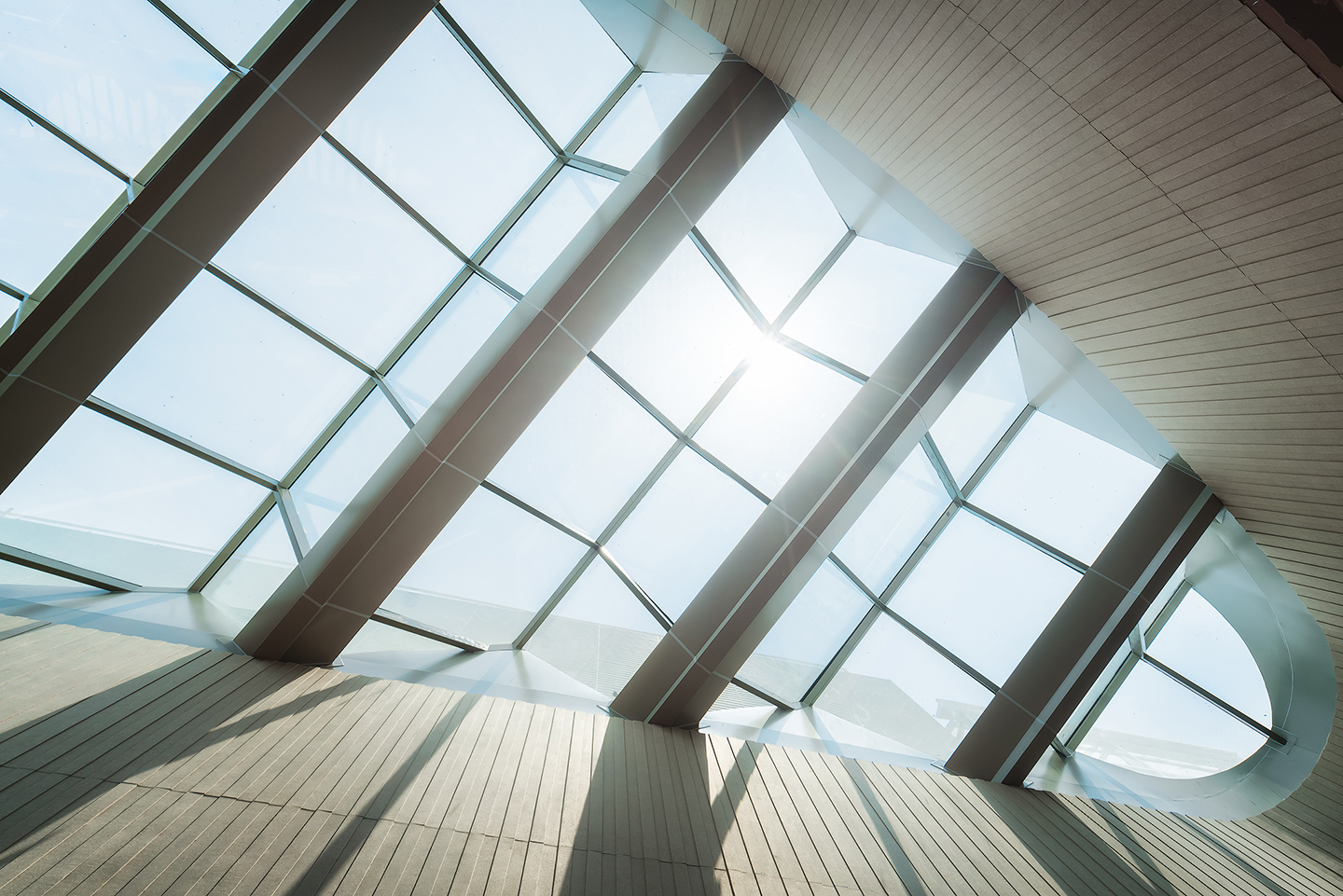 BM Windows hoàn thiện mặt dựng Trường liên cấp quốc tế Dwight School Hanoi